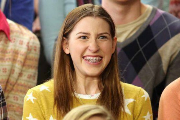 Sue Heck The Middle Porn Office Girls Wallpaper 13536 Hot Sex Picture