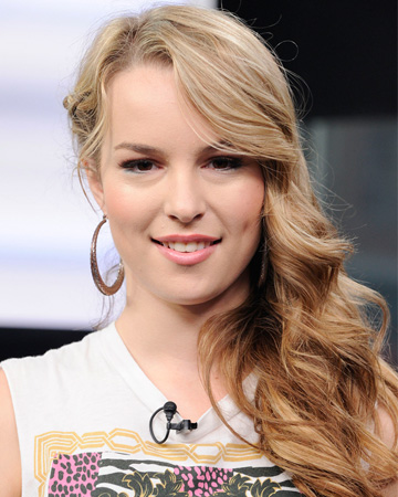 Bridgit Mendler Short Hair
